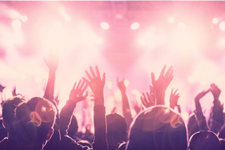 What to Bring to a Kpop Concert (23 Things You Must Never Forget ...